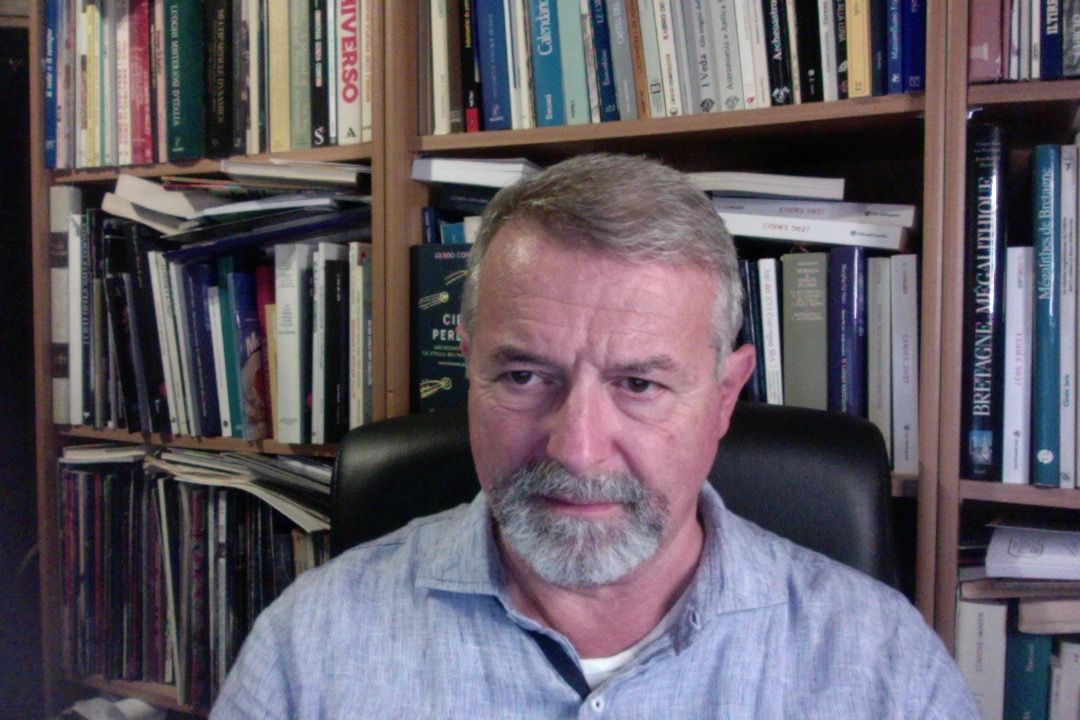 L'archeoastronomo Guido Cossard agli Aperò letterari - Valledaostaglocal.it