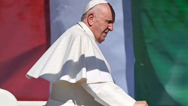 Il Papa in Ungheria, un viaggio “promessa” nel segno della pace e del ...